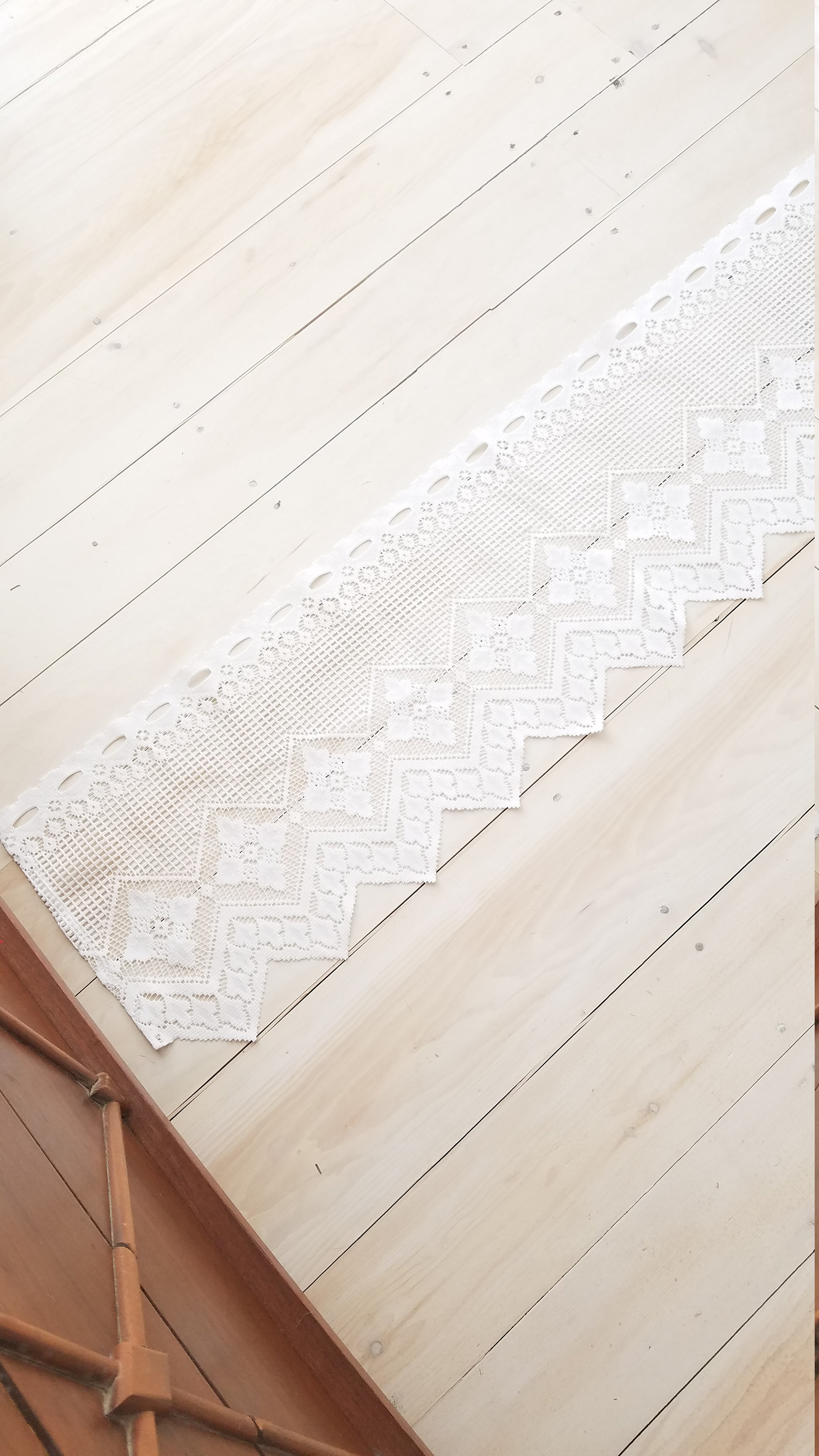 Large Vintage White Lace Window Curtain. Vintage Lace Curtain Topper ...