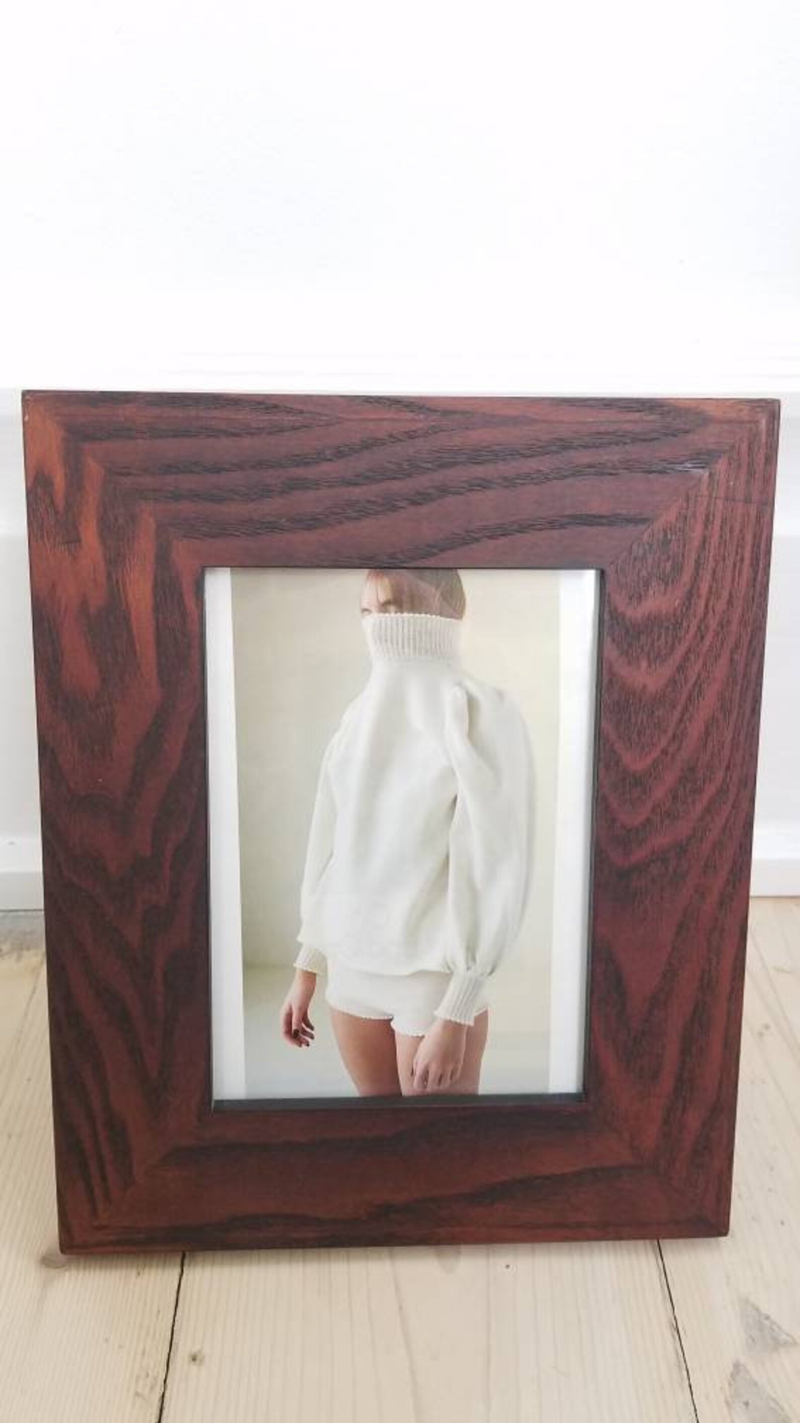 Vintage Woodgrain Pottery Barn Photo Frame. Rich Raised Woodgrain ...