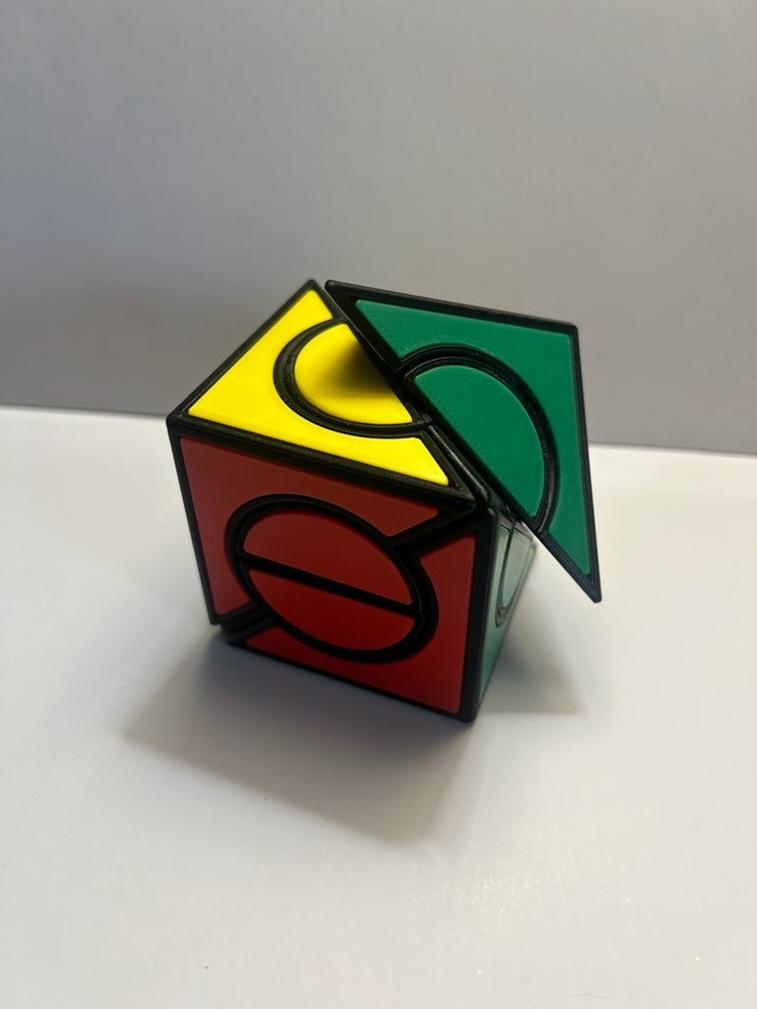 Circle Unicorn Cube - Etsy