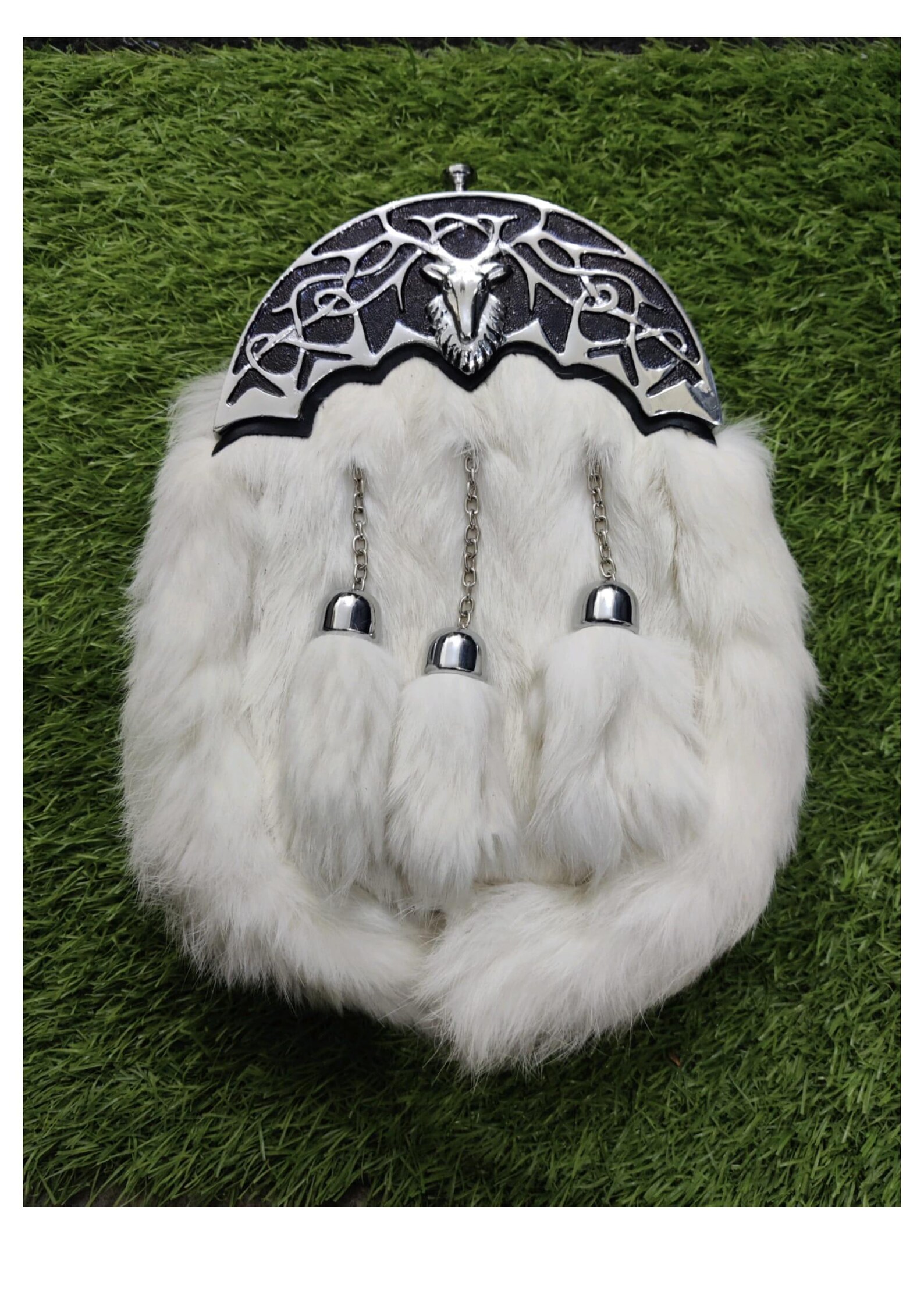 Scottish Kilt Sporran: White Fur, Stag Head, Silver Finish - Etsy