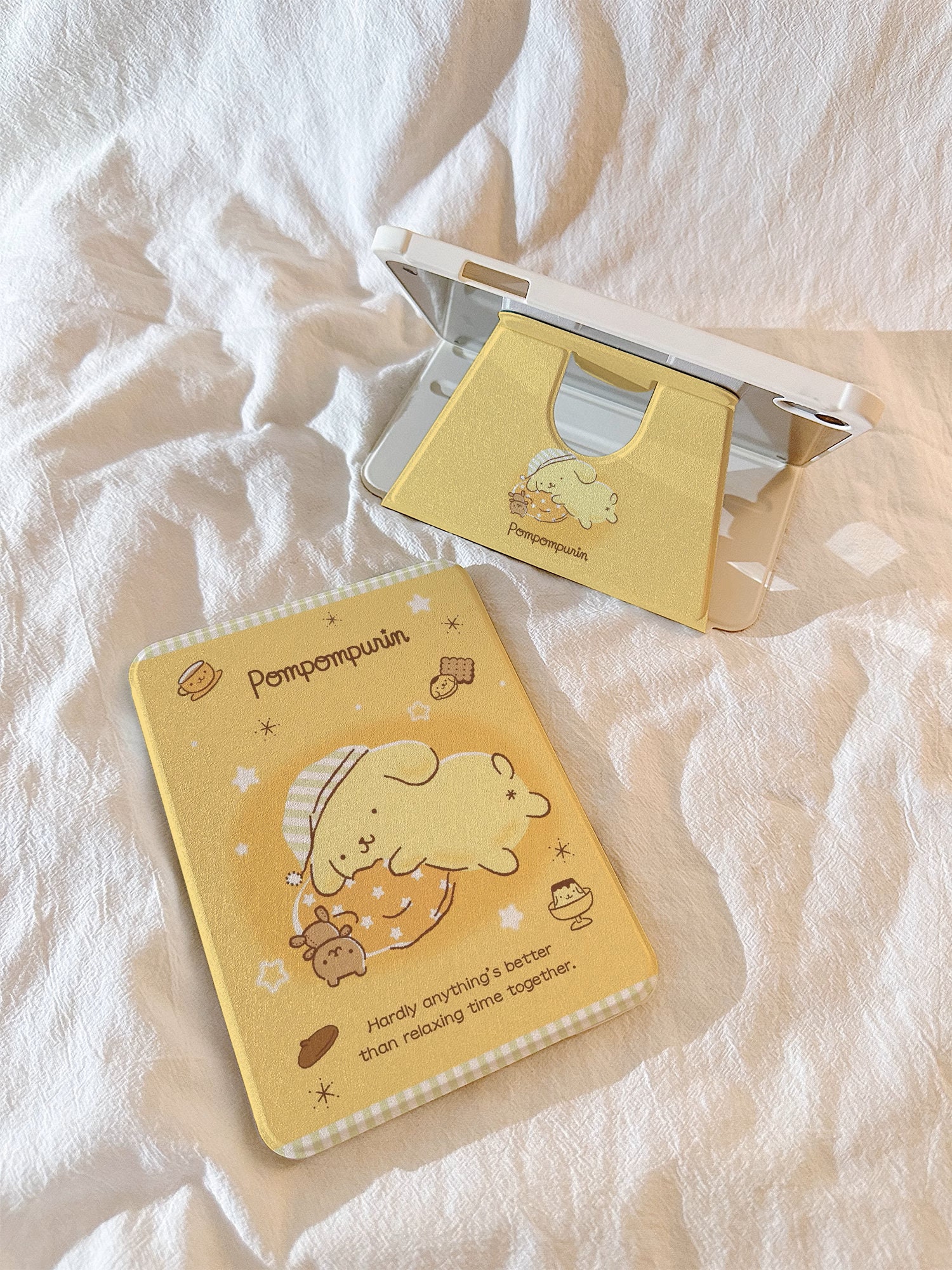 Kawaiii Cute Pompompurin Sanrio iPad Case: Sanrio Pompompurin in Bed ...