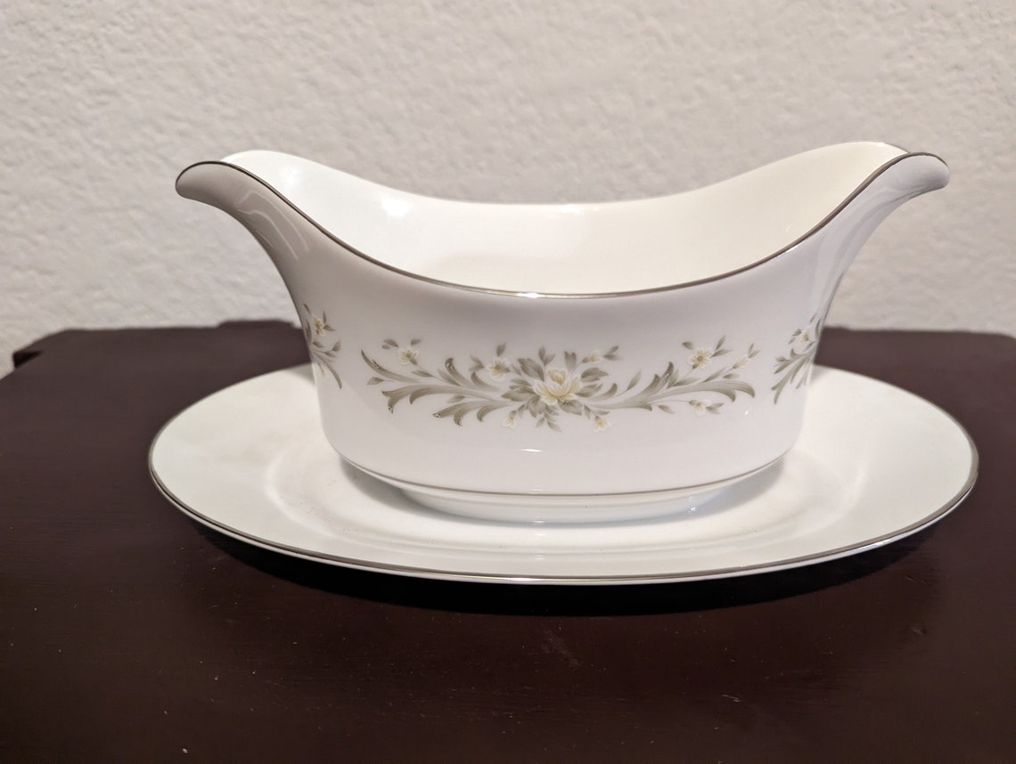 VINTAGE GRACE Fine China RHAPSODY Floral Gravy Boat Japan - Etsy