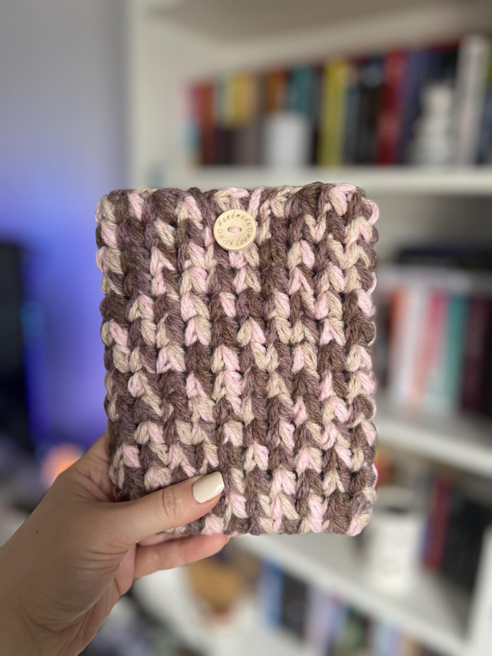 Crochet Kindle Sleeve: Handmade E-reader Case With Free Stickers - Etsy