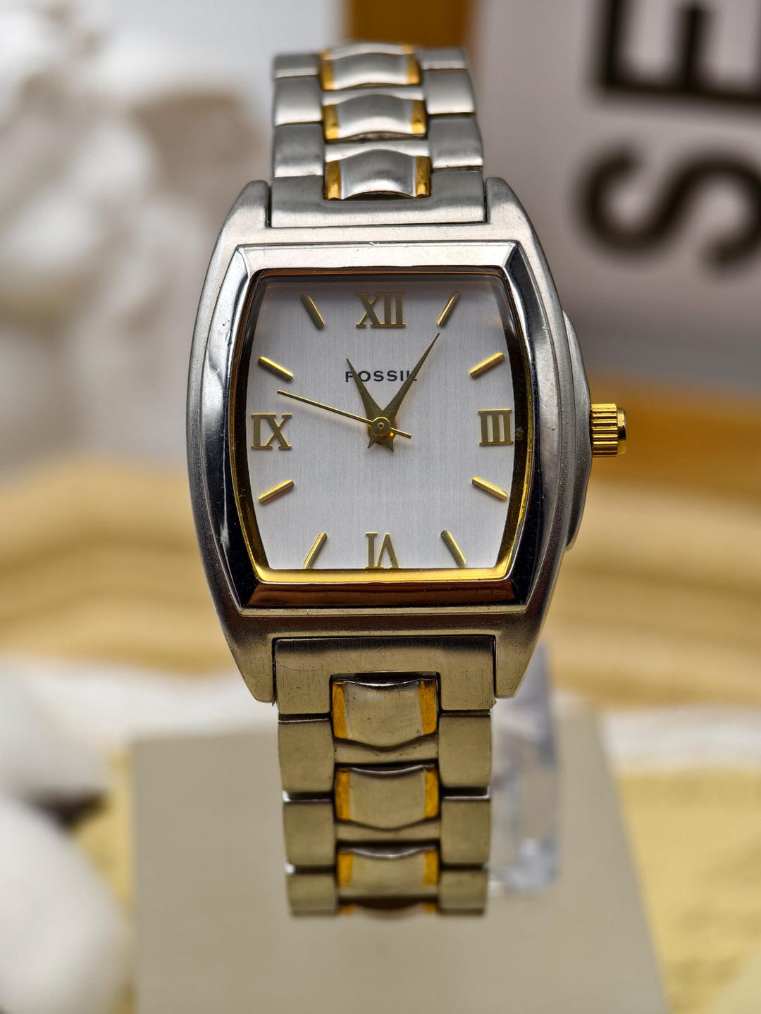 Vintage 2000s Fossil Ladies Quartz Watch Two-tone Tonneau Case Roman ...