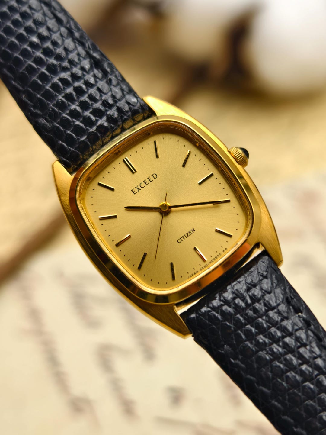 Vintage 1980s Citizen Exceed Ladies Gold Tone Quartz Watch Square ...