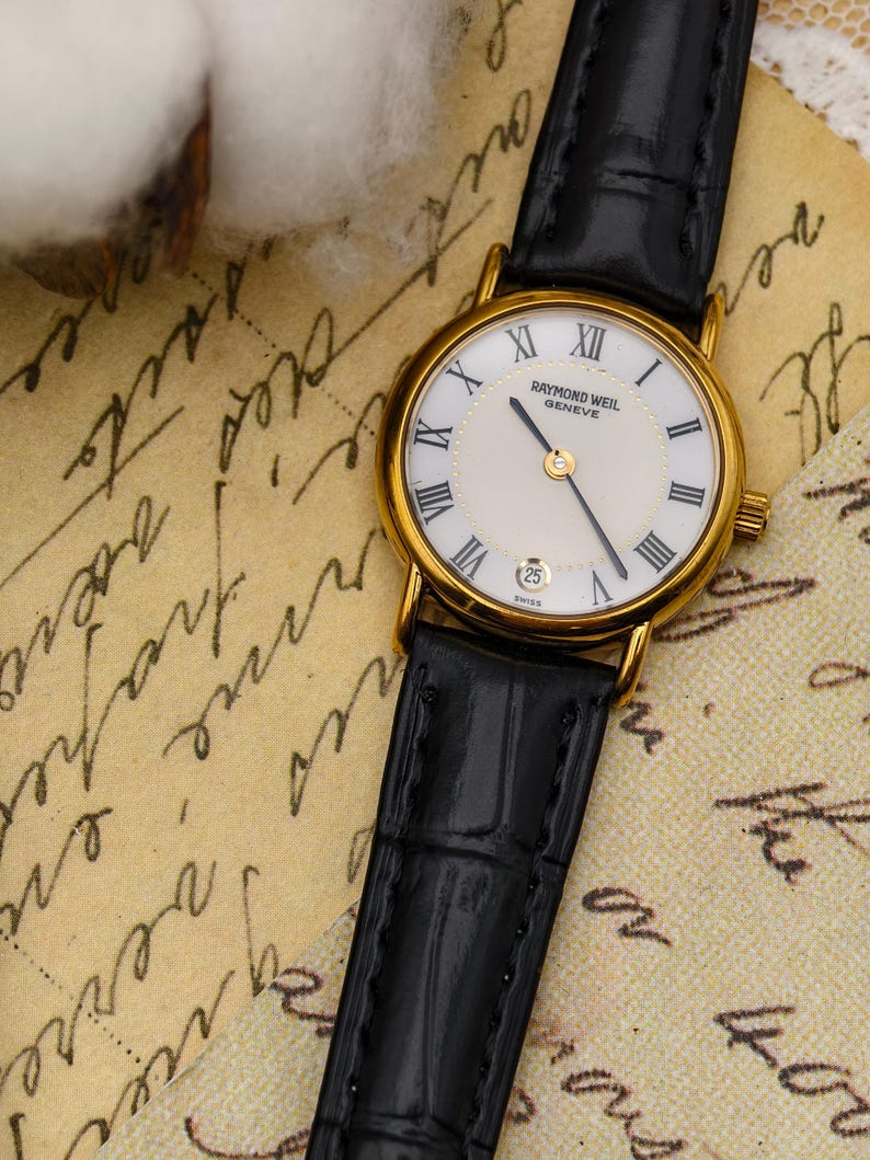 Vintage 1990s Raymond Weil Ladies Gold Plate Quartz Watch Roman Dial ...