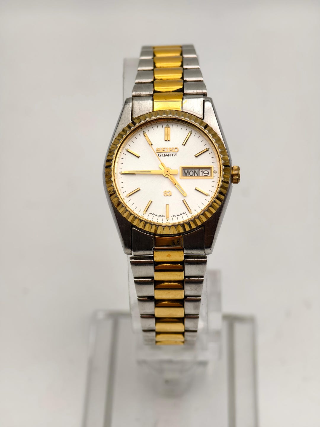 Vintage Seiko Quartz Ladies Two Tone Day Date Watch 23mm Fluted Bezel - Etsy