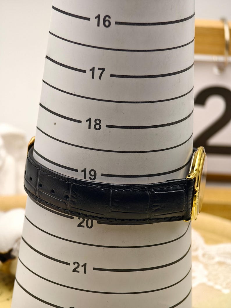 Vintage Seiko Roman Numeral Watch, Gold Tone Ladies Quartz Wristwatch ...