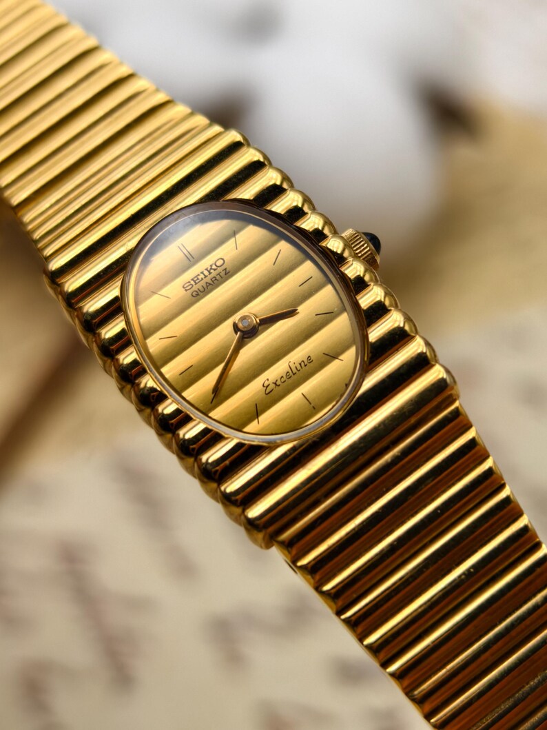 Vintage 1980s Seiko Exceline Ladies Gold Tone Quartz Watch Ribbed ...
