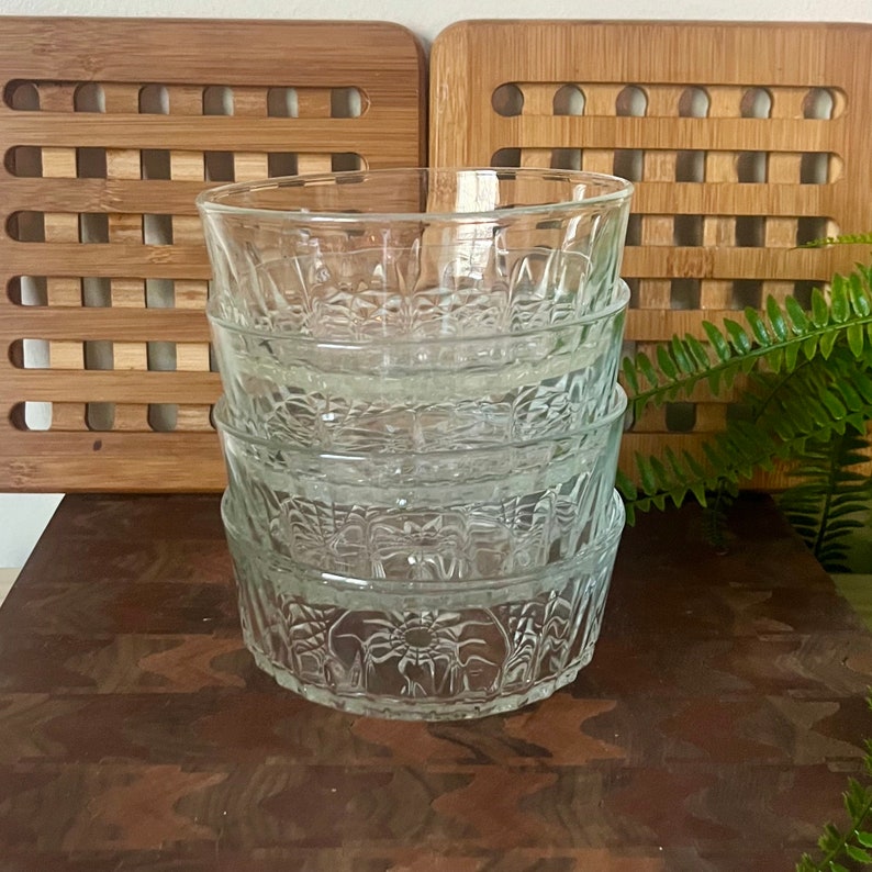 Set of Vintage Arcoroc France diamant Glass Crystal Serving Bowl With 4 ...