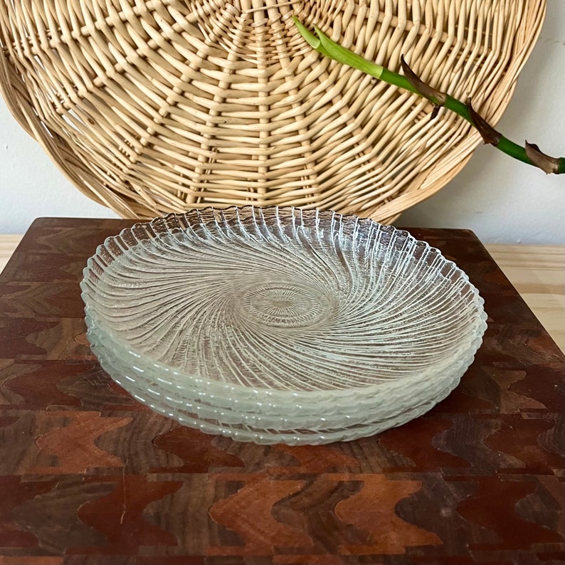 Set of 4 Vintage Arcoroc France Plates in Seabreeze Pattern - Etsy