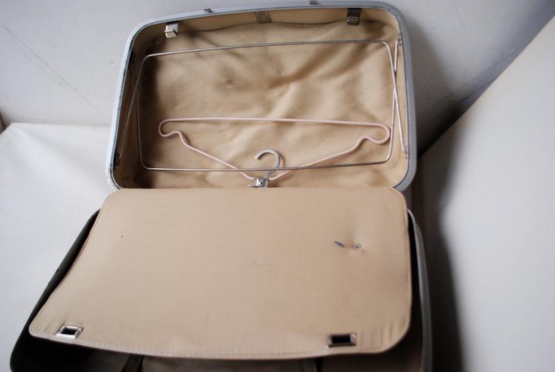 1960 Vintage , Medium Brown Hard Shell , Men's Carry -on , One Suiter ...