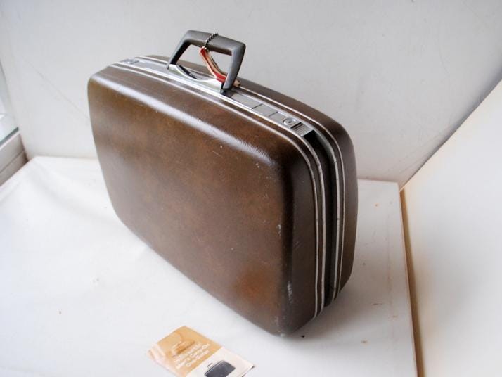 1960 Vintage , Medium Brown Hard Shell , Men's Carry -on , One Suiter ...