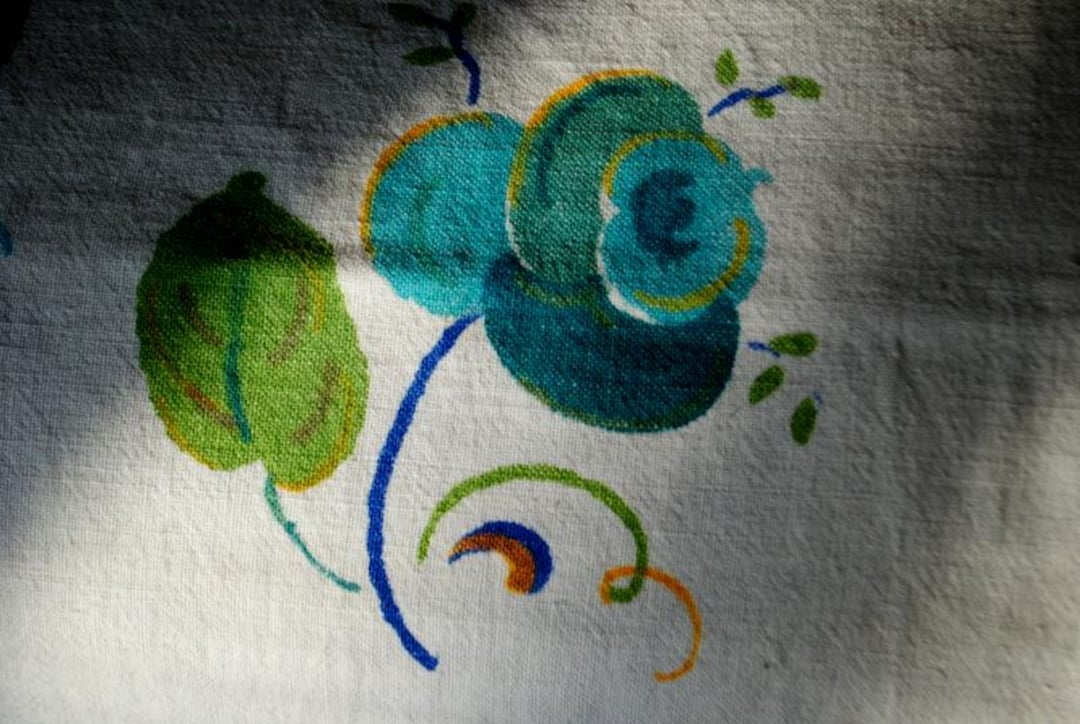 1960 Bark Cloth Tablecloth ( 51,0