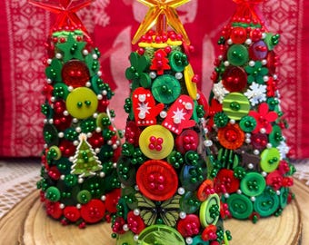 Button Art Christmas Tree Wall Decor Made With Vintage and Antique ...
