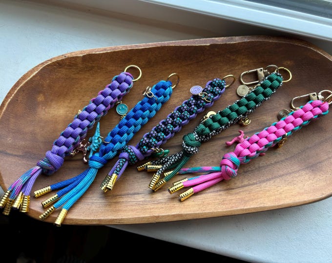 Handmade Paracord Bag Charm, Paracord Keychain, Miu Miu, Paracord Box ...