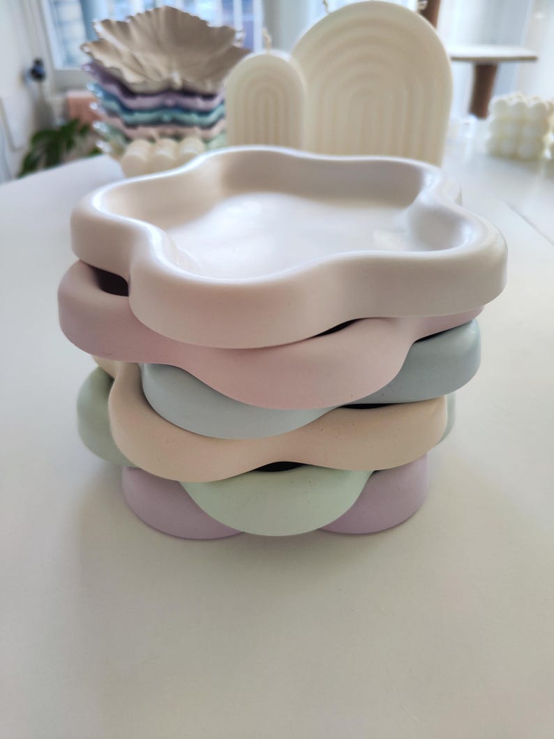 Handmade Jewellery Tray, Pastel Flower Trinket Tray Made of Plaster ...