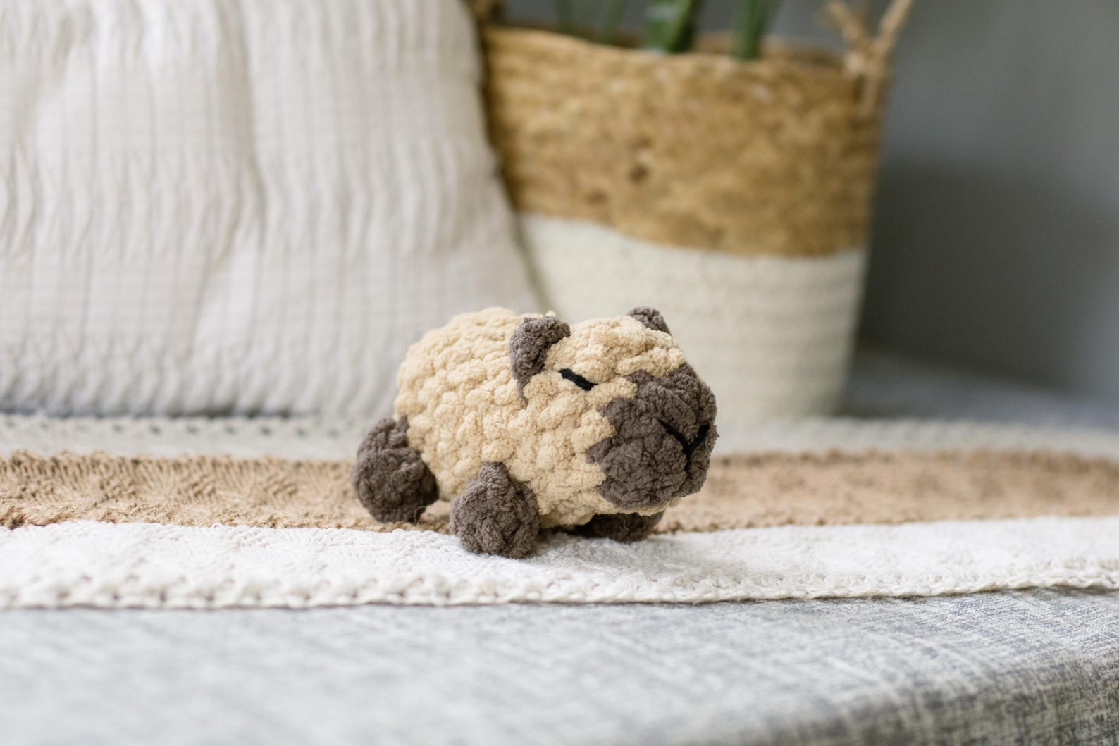 Kami the Capybara | Crochet Pattern - Etsy