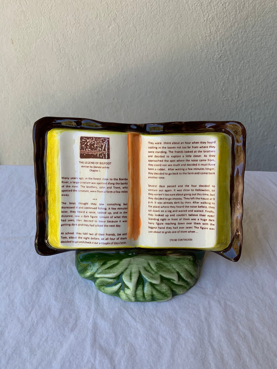 Unique Collectors Ceramic Open Book “the Legend of Big Foot” Story ...