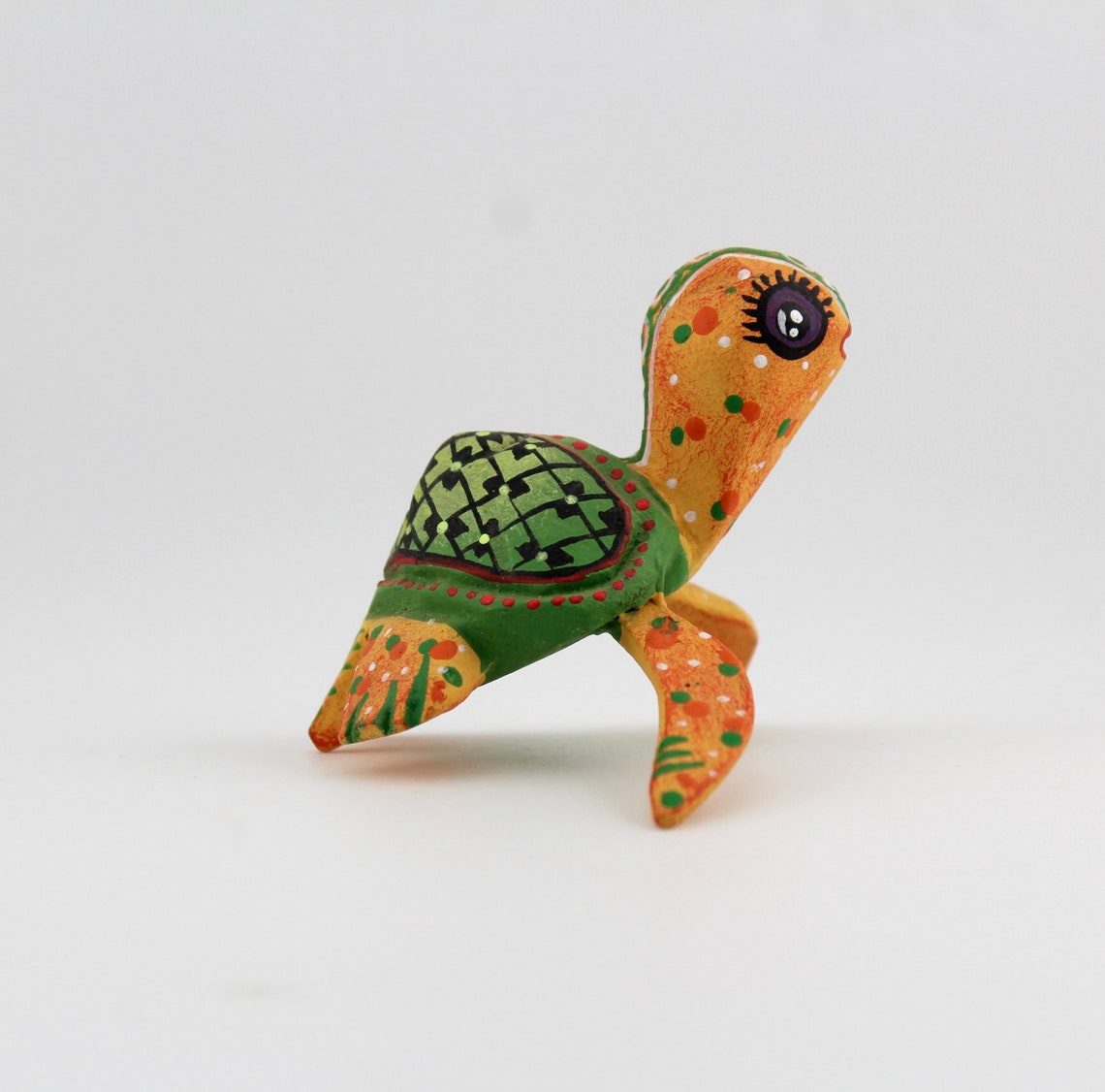 Set of 3 Mini Turtle Alebrijes, Handmade Multicolor Spirit Guides ...