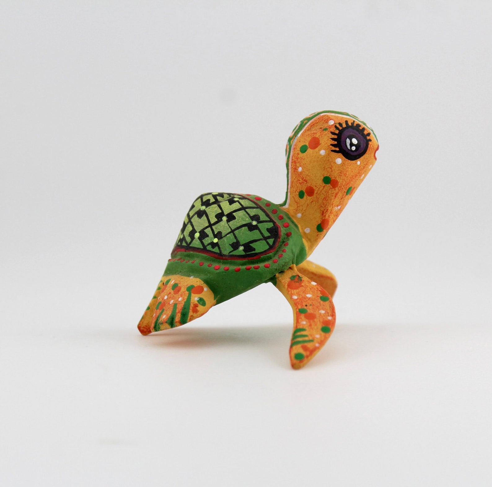 Set of 3 Mini Turtle Alebrijes, Handmade Multicolor Spirit Guides ...