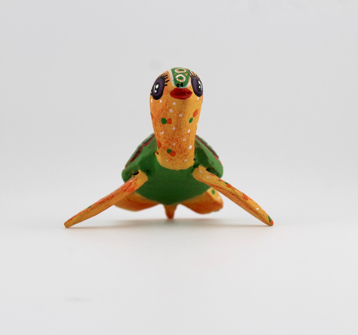 Set of 3 Mini Turtle Alebrijes, Handmade Multicolor Spirit Guides ...