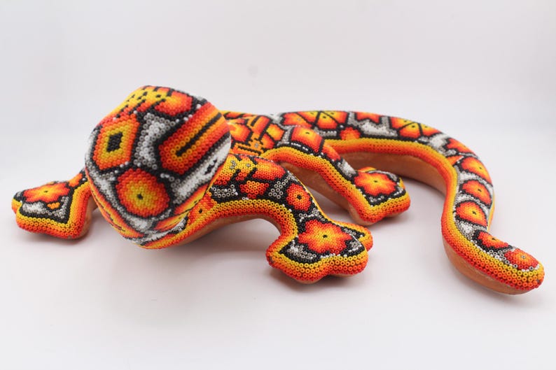 Scampering Curious Lizard Huichol Wall Decor, Handmade Mexican Figure ...