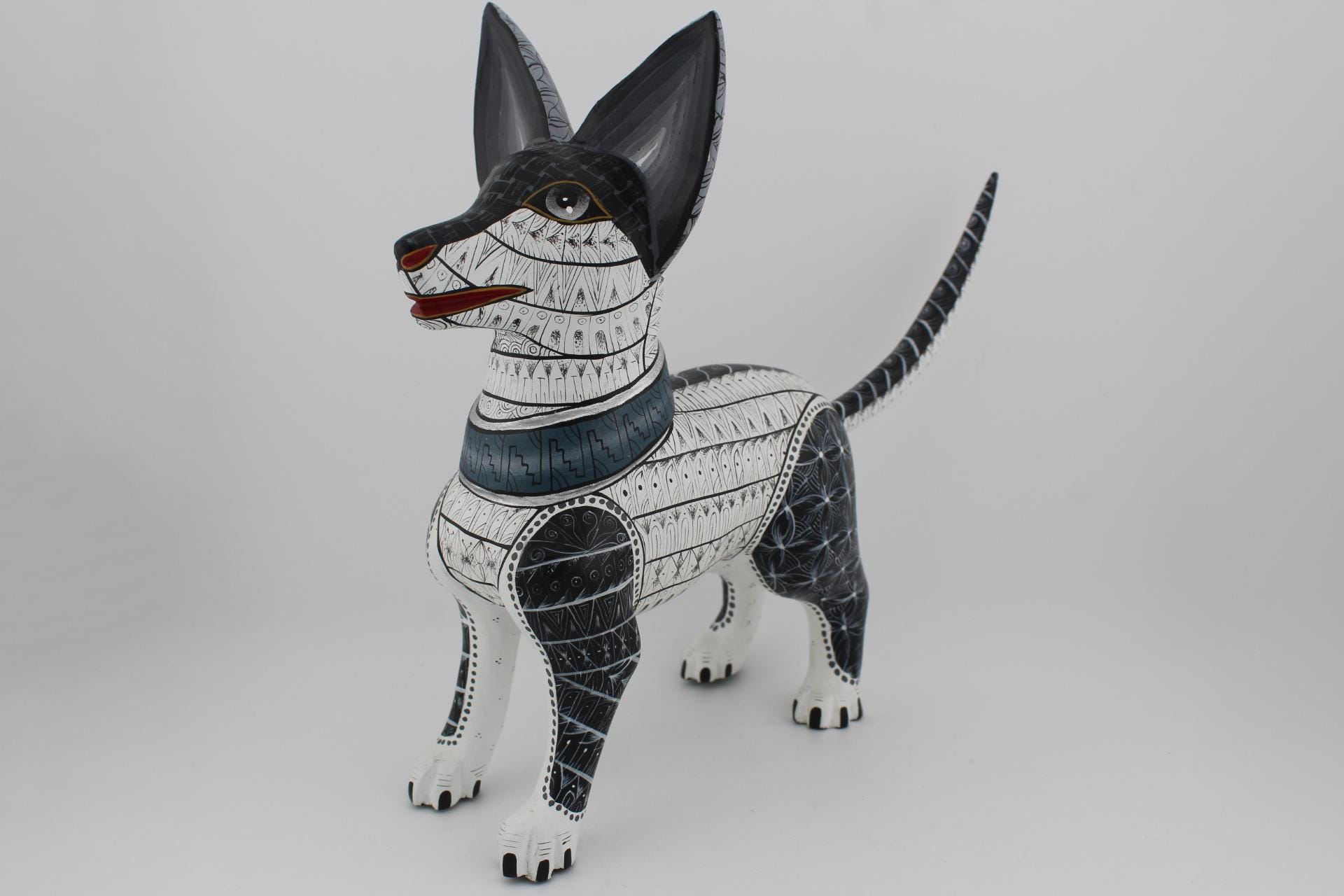 Mexican Handmade Dog Alebrije Figure Statue, Wooden Hand-carved Doggy ...