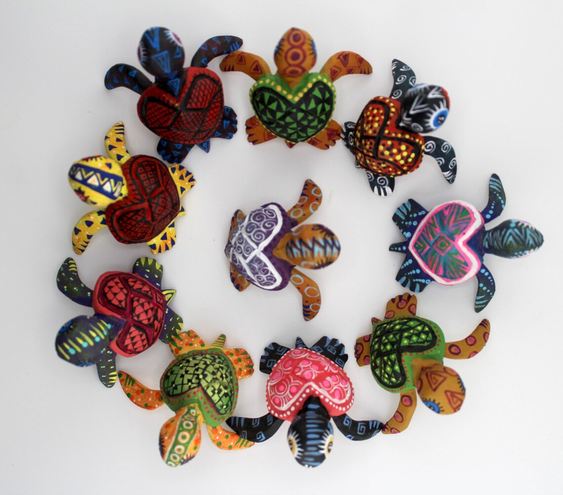 Set of 3 Mini Turtle Alebrijes, Handmade Multicolor Spirit Guides ...