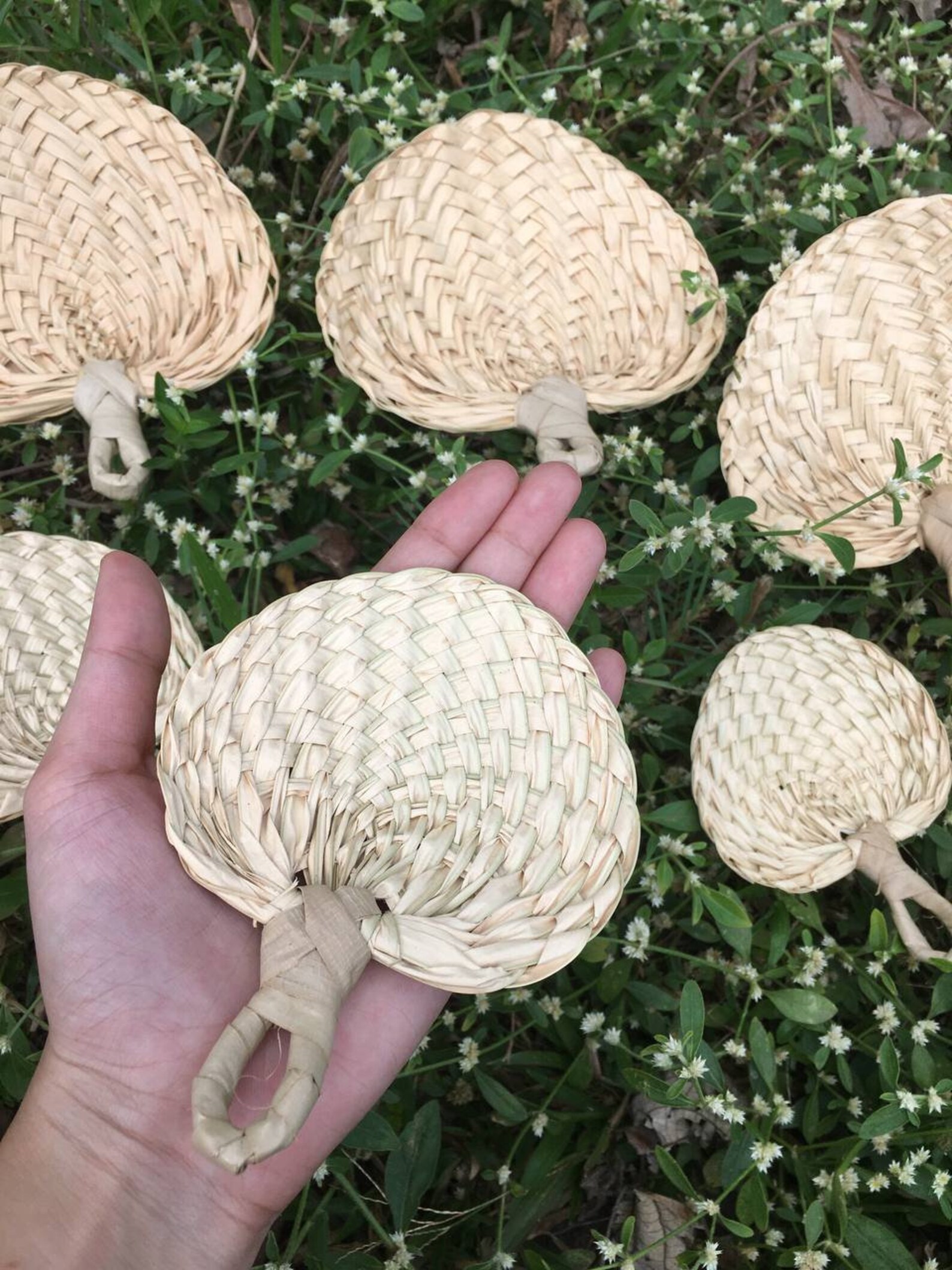 Handwoven Mini Natural Palm Leaf Fan, Wedding Favors, DIY Souvenir ...