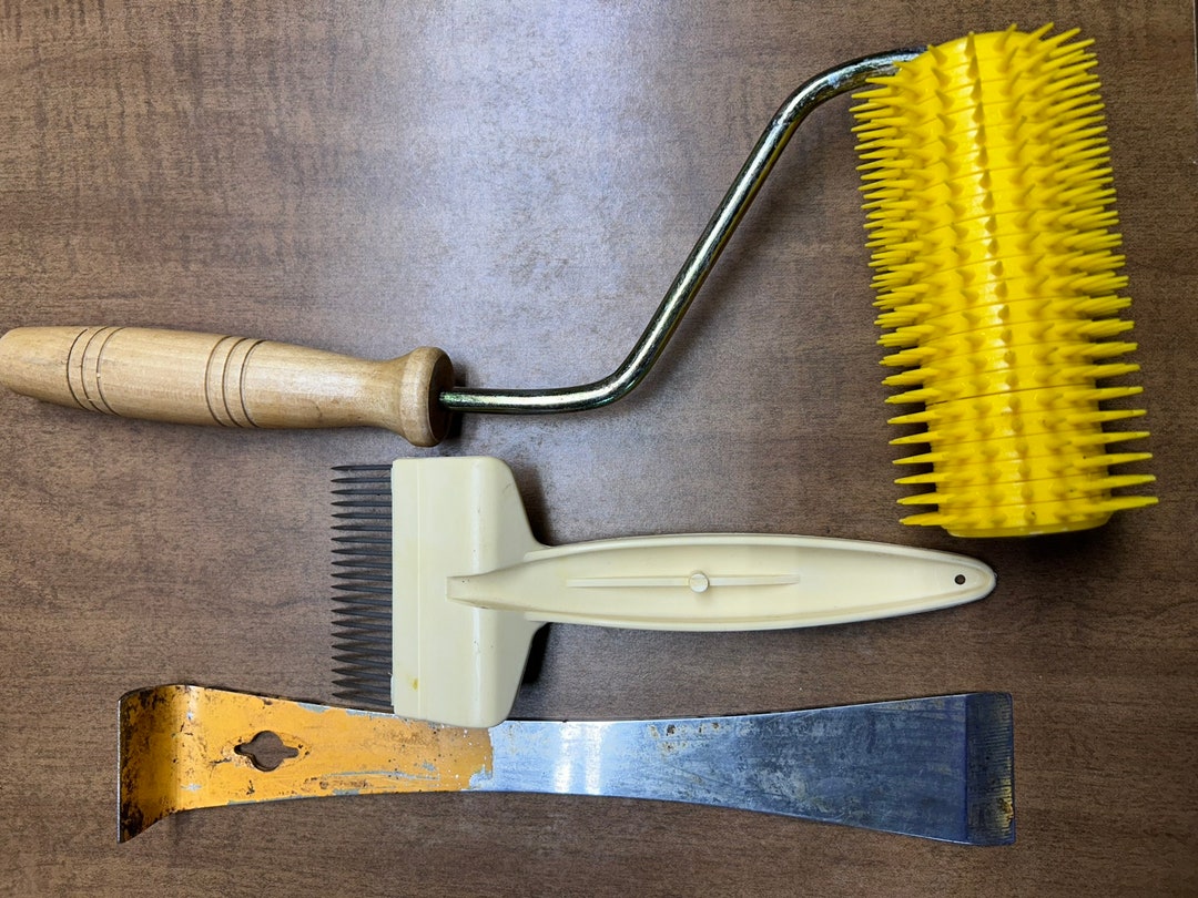 Beekeeping Tools, Hive Tool, Uncapping Punch, Uncapping Scratcher - Etsy