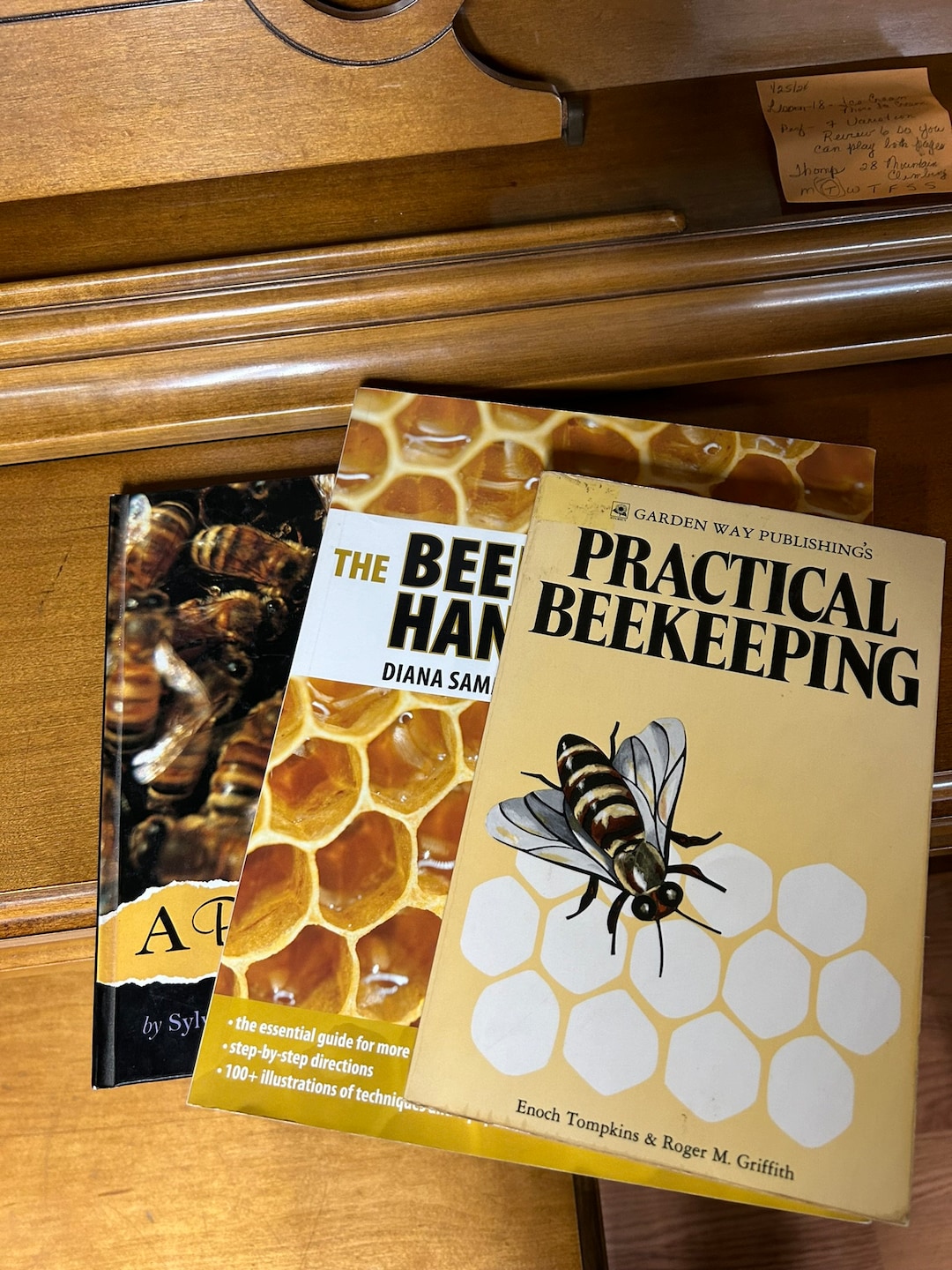 Beekeeping Books, the Beekeeper's Handbook by Sammataro,avitabile, A ...