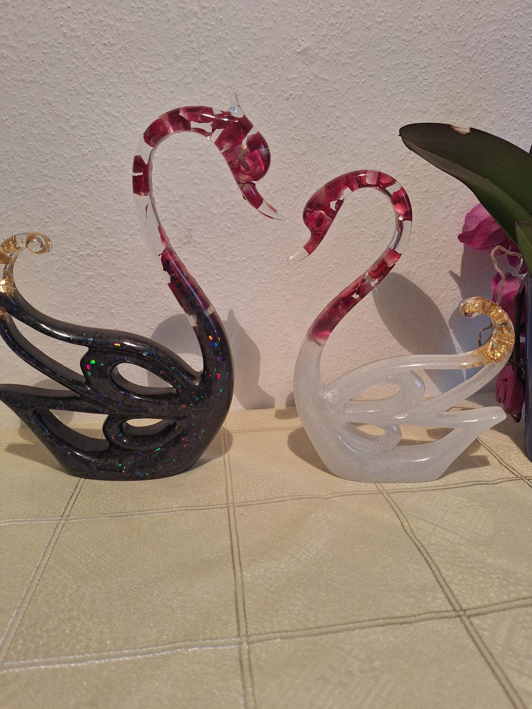 Decorative Swans Made of Epoxy Resin - Etsy