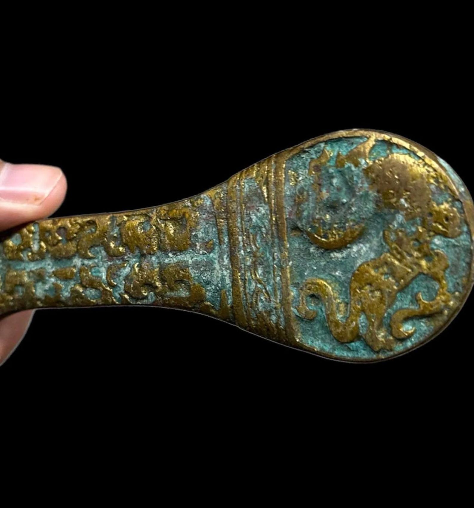 Wonderful Lovely Ancient Roman Gold Gilding Bronze Large Combat Sword ...