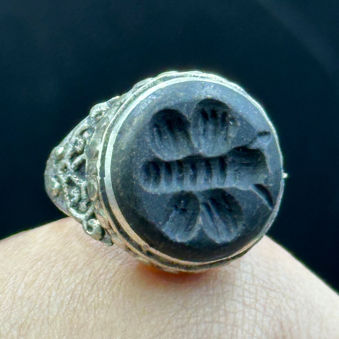 Beautiful Ancient Roman Silver Coated Bee Intaglio Ring - Etsy