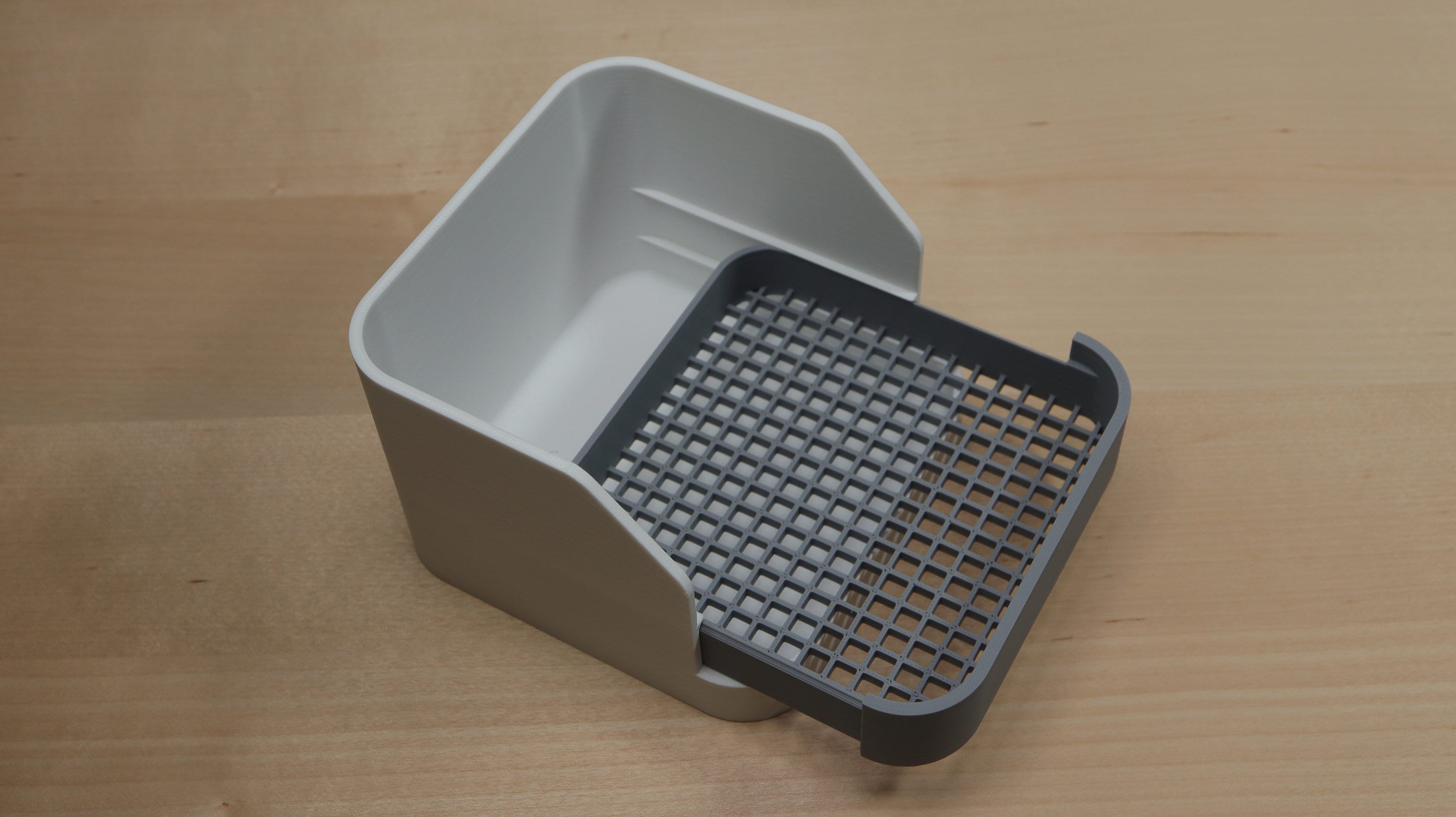 3D Printed Egg Trap 4.5L X 4.5W X 3.2H - Etsy