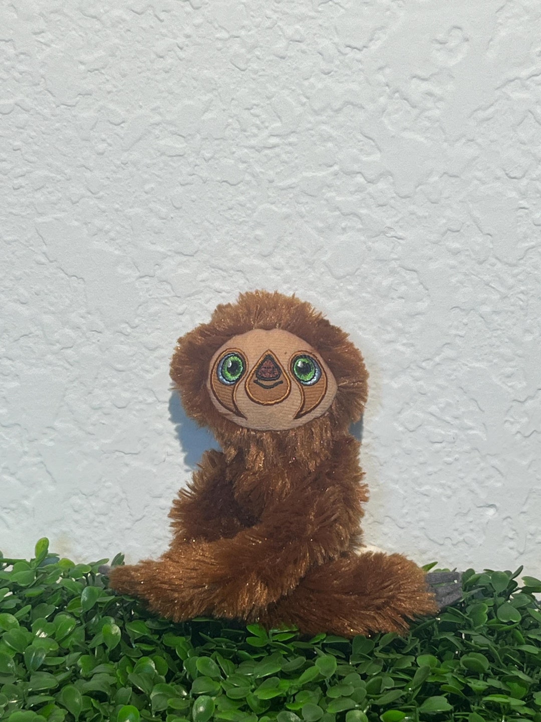 Rare 2013 Dreamworks the Croods Belt Mini Sloth Plush 6 Collectible Toy ...
