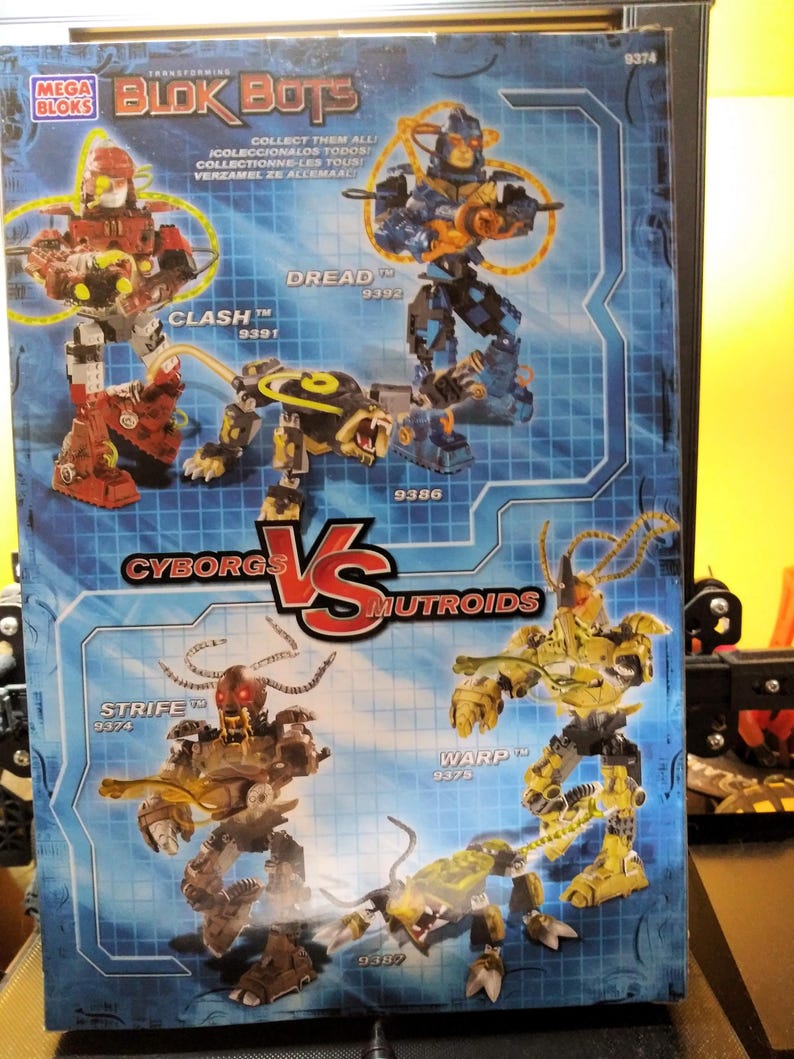 Mega Bloks Transforming Blok Bots Cyborgs Vs Mutroids - STRIFE - 110 ...