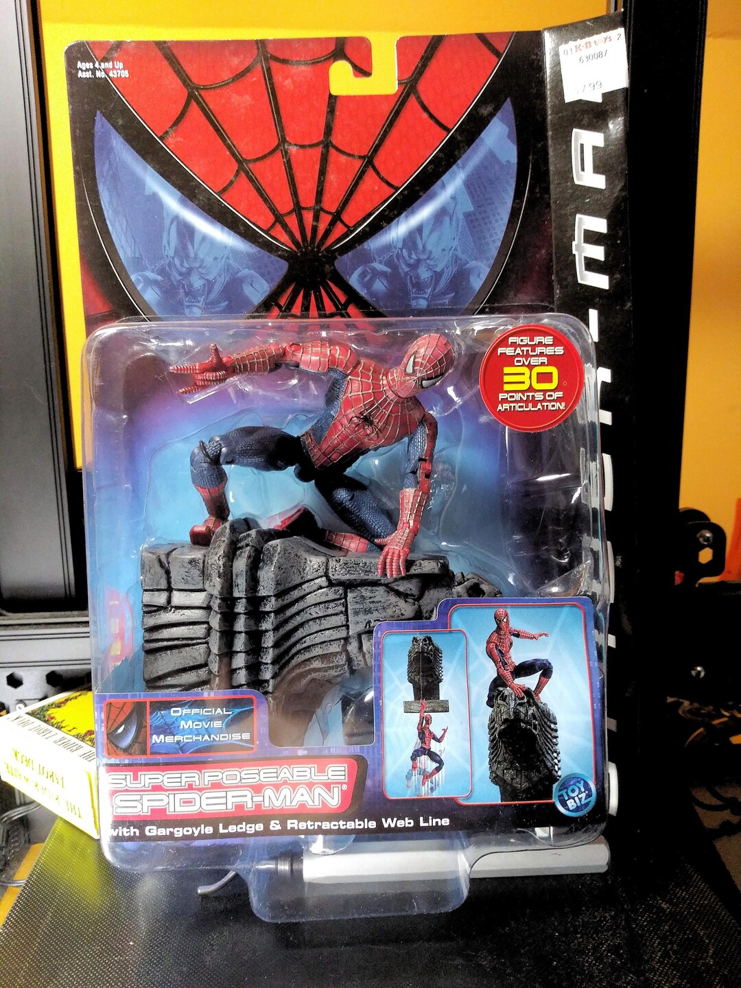 Toy Biz Spider-man With Gargoyle Ledge & Retractable Web Line 2001 B3 ...
