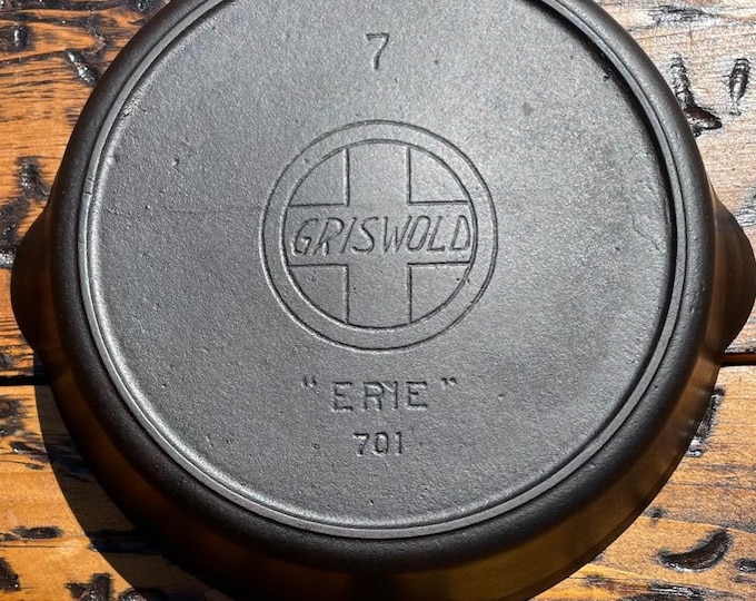RARE! Griswold #7 Slant Erie Cast Iron Skillet With Heat Ring, 701. One ...