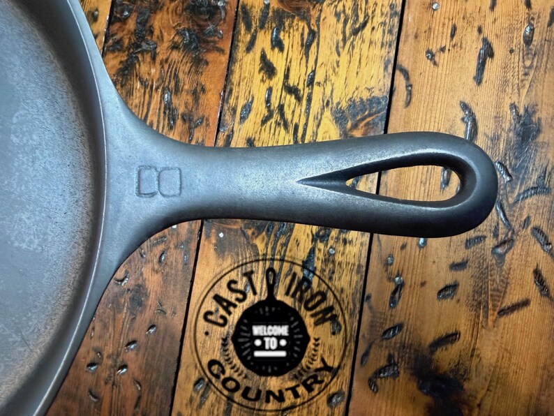 Griswold #8 Large Block Logo Cast Iron Skillet, P/n 704W, Smooth Bottom ...