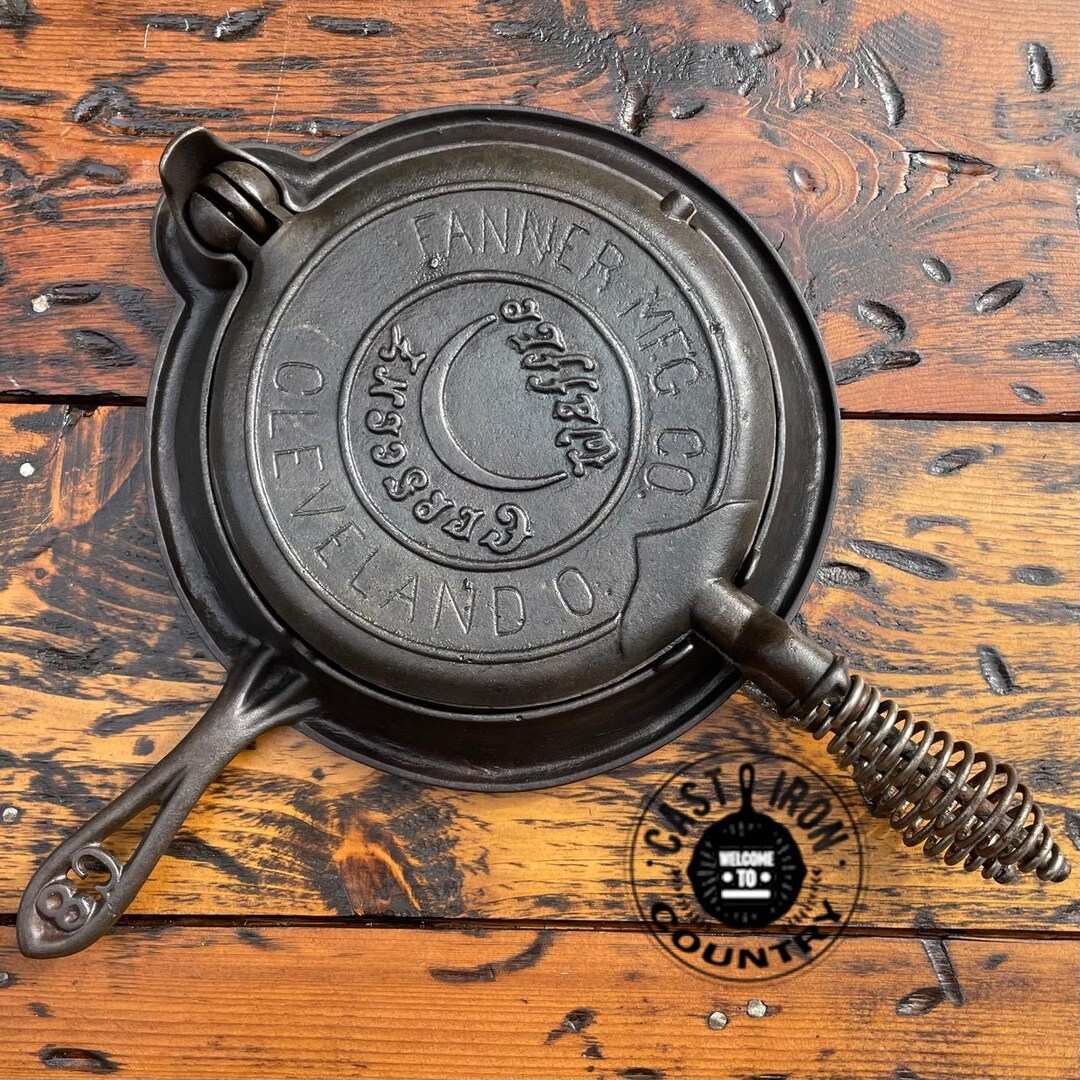 AMAZING Crescent 8 Low Base Waffle Iron by Fanner Mfg Co of Cleveland ...