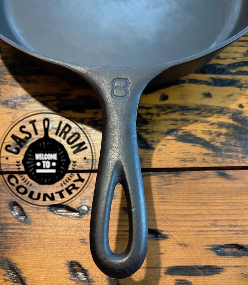Griswold #8 Large Block Logo Cast Iron Skillet, Smooth Bottom, P/n 704A ...