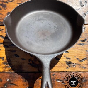 RARE! Griswold #7 Slant Erie Cast Iron Skillet With Heat Ring, 701. One ...