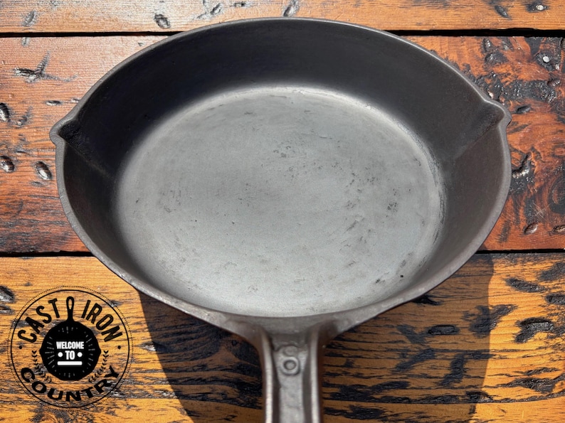 Antique Late 1800s #8 Gate Mark Cast Iron Skillet With Raised D and ...