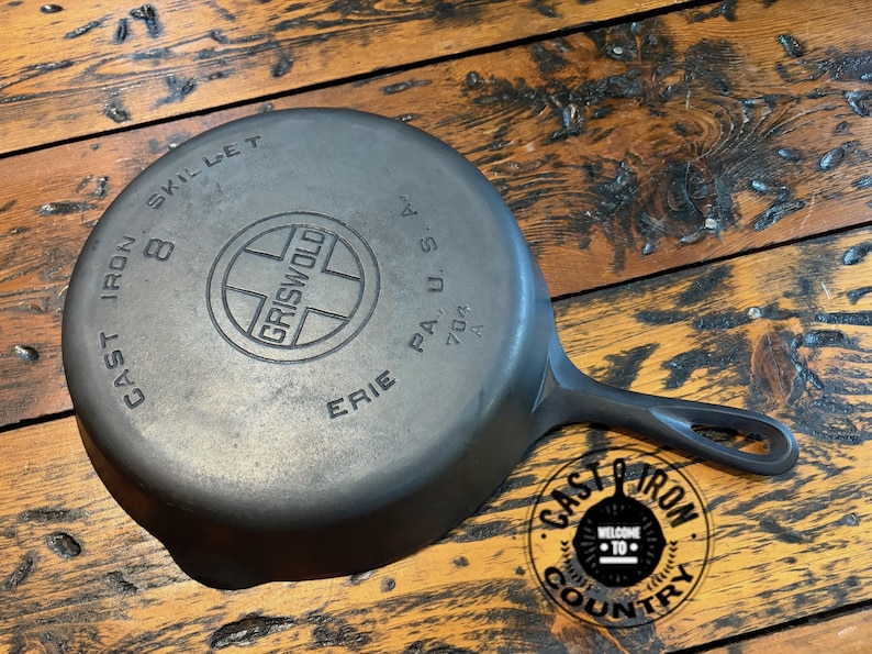 Griswold #8 Large Block Logo Cast Iron Skillet, Smooth Bottom, P/n 704A ...