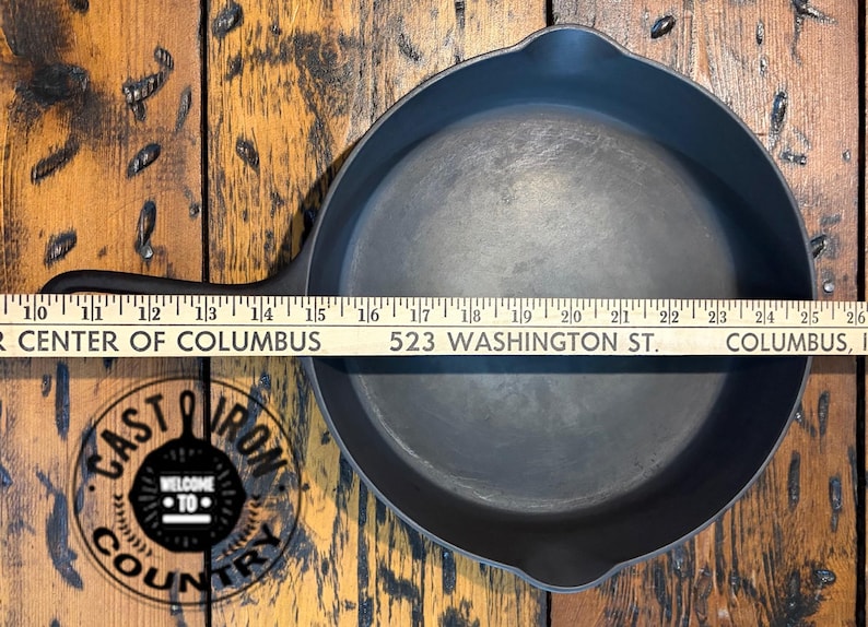 Griswold #8 Large Block Logo Cast Iron Skillet, Smooth Bottom, P/n 704A ...