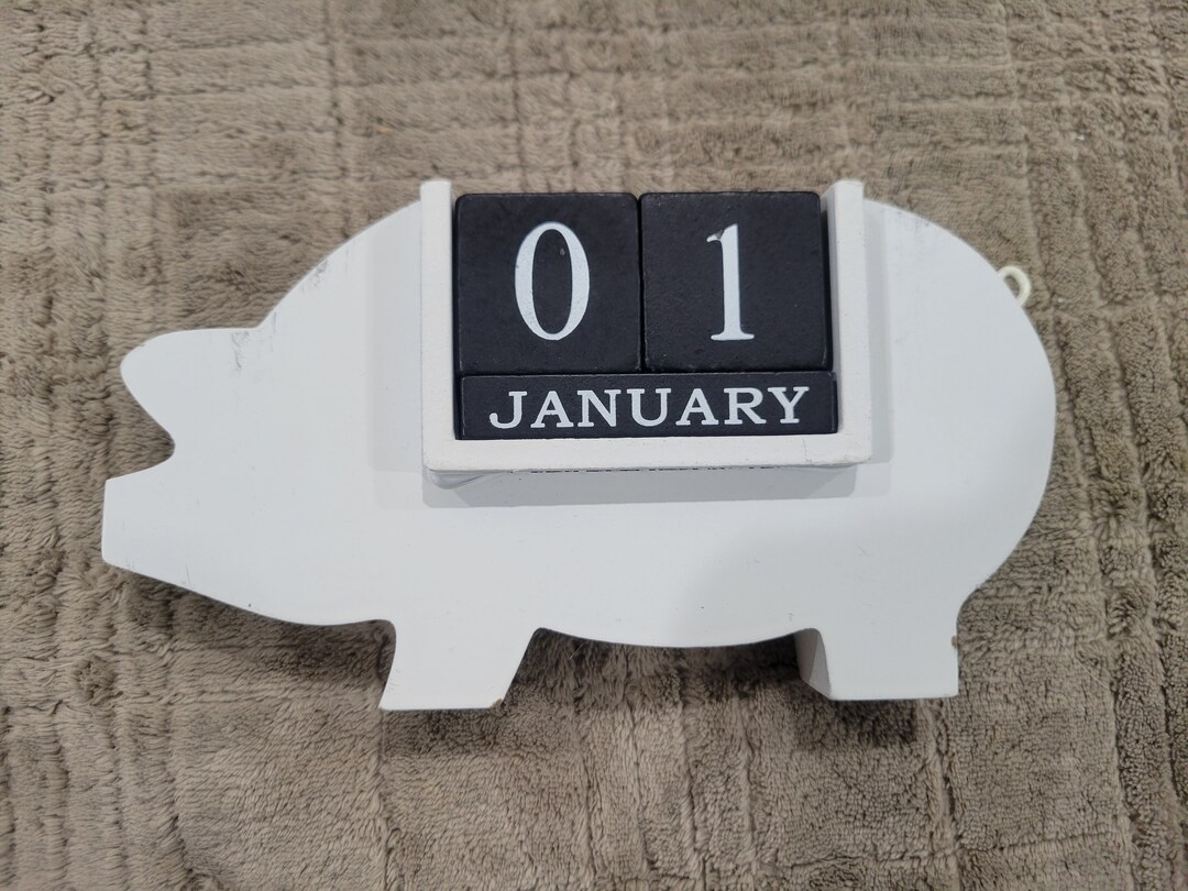 White Pig Tabletop Calendar With Movable Dates - Etsy