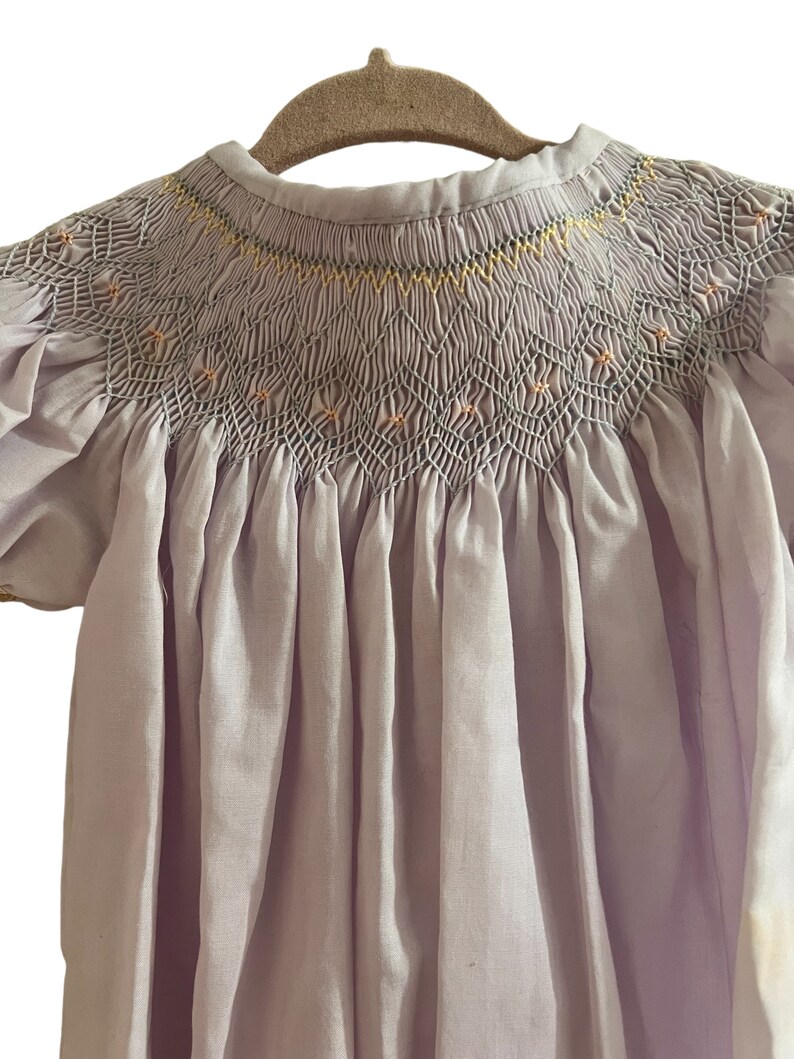 Hand Smocked Girl's Dress - Etsy
