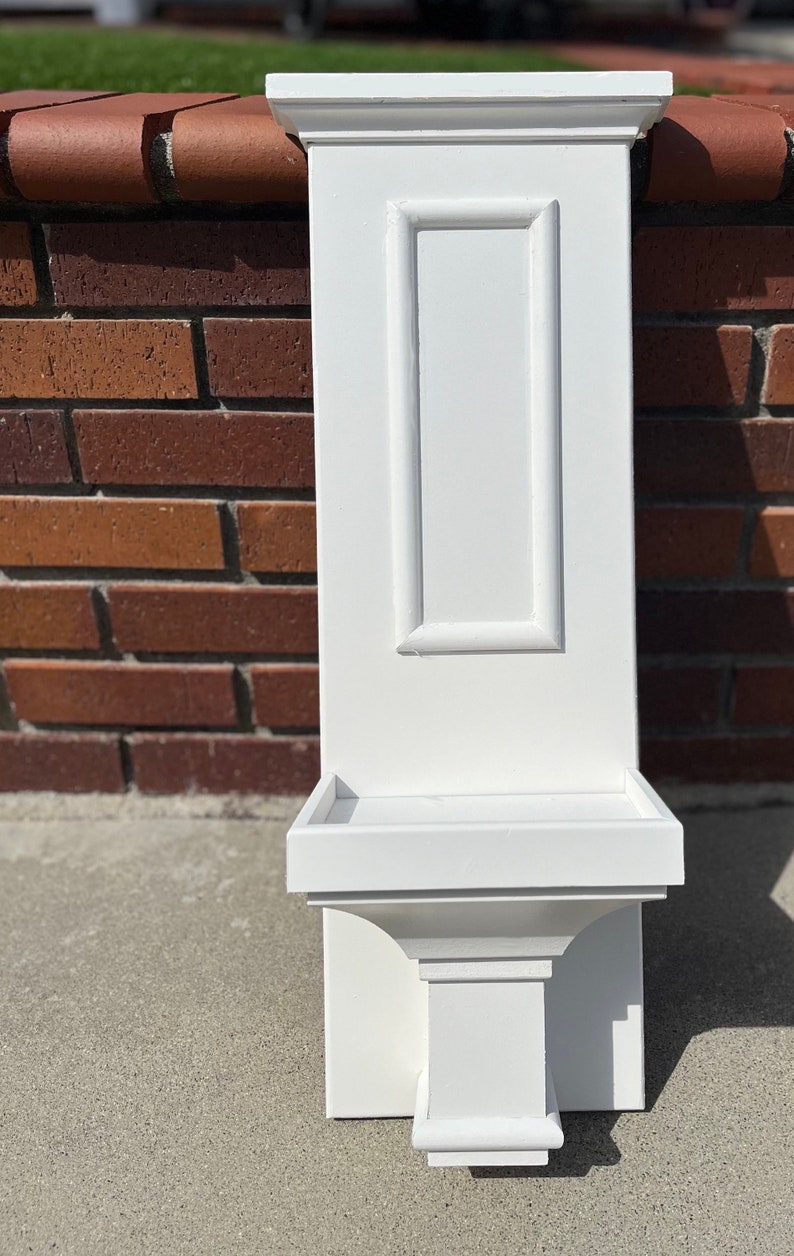 24 English Countryside Inspired Wall Sconce. Versatile Platform for ...